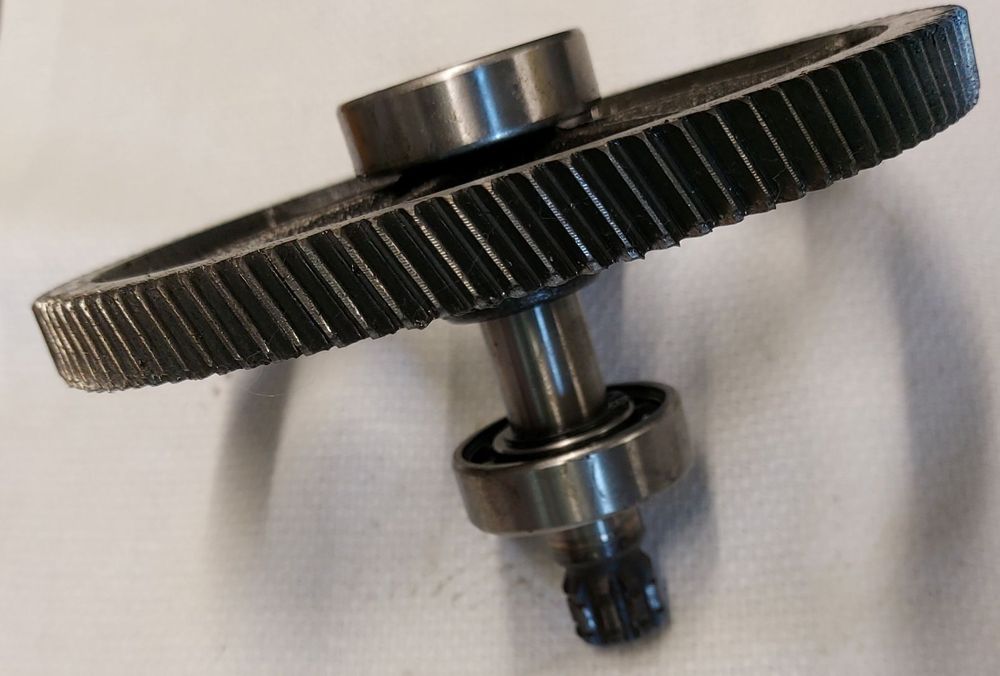 Getrieberad Stirnrad Puch Maxi E50 106 Zähne (Defekt) in Zimmerwald für ...