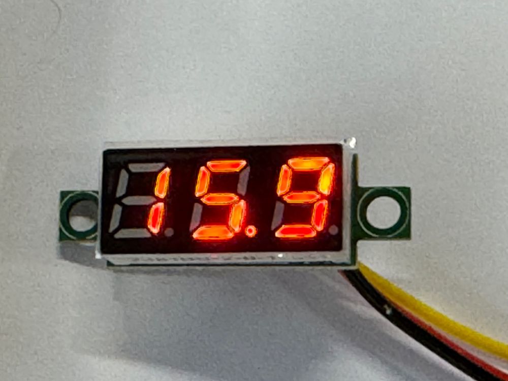 Mini Digital Voltmeter 0,28 Zoll DC 0-100v / 3 Draht | Kaufen auf Ricardo