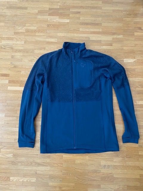 Norrona lyngen Alpha 90 Fleece - Grösse M - Blau (Gebraucht) in Kloten ...