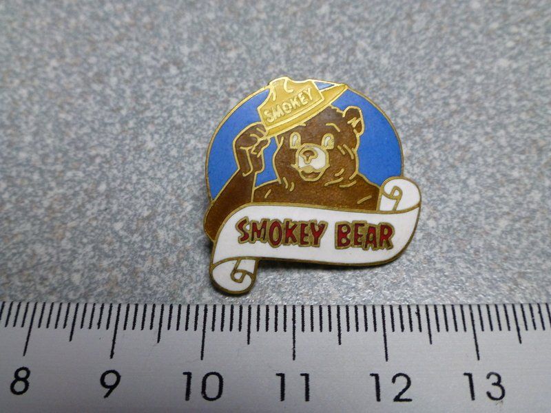 PIN PINS COMIC ZEICHENTRICK | Kaufen auf Ricardo