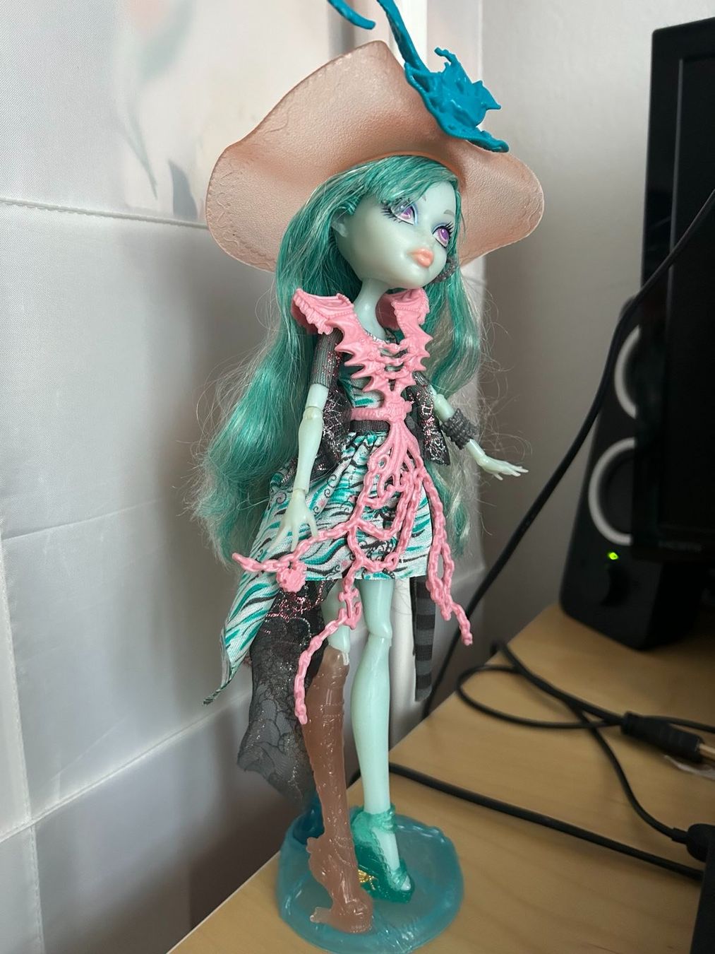 Puppe Monster High – Vandala Doubloons (mit Ständer) (Gebraucht) in Wil ...