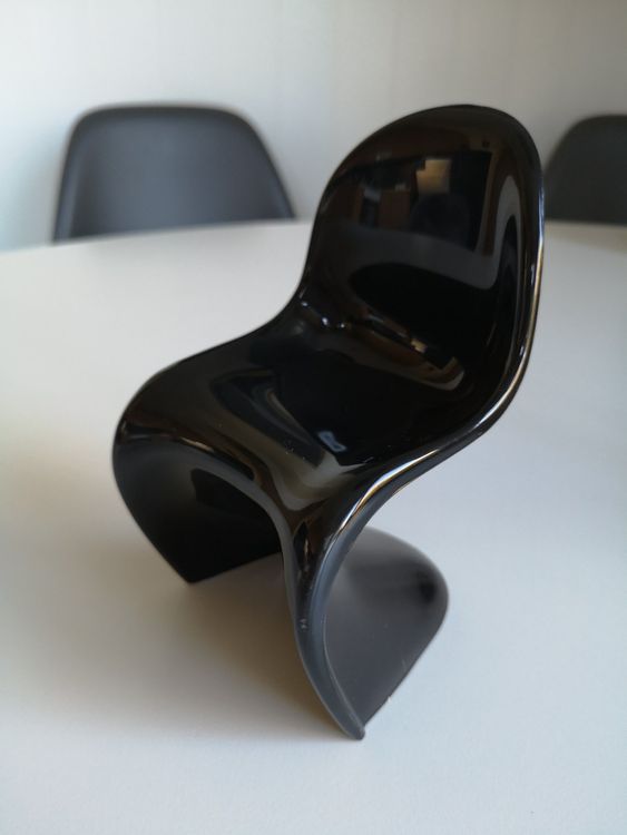 VITRA MINIATUR PANTON CHAIR, SCHWARZ (Gebraucht) in für CHF 35 – mit ...