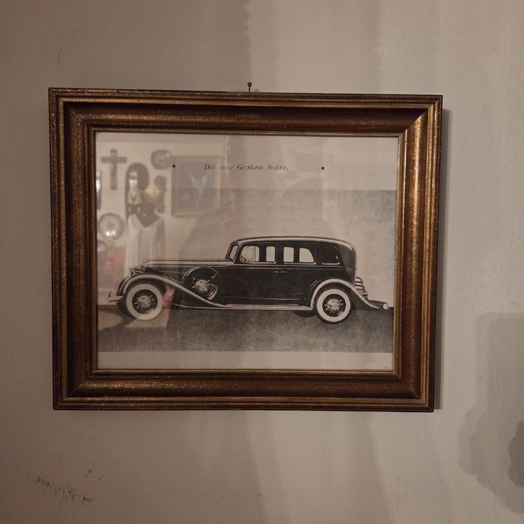 Goldener Rahmen mit Bild "Der neue Graham Sedan" 🖼️🚗 (Gebraucht) in ...