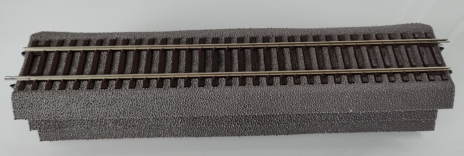 Roco Roco-Line HO mit Bettung neu 5 Stk (Neu und originalverpackt) in ...