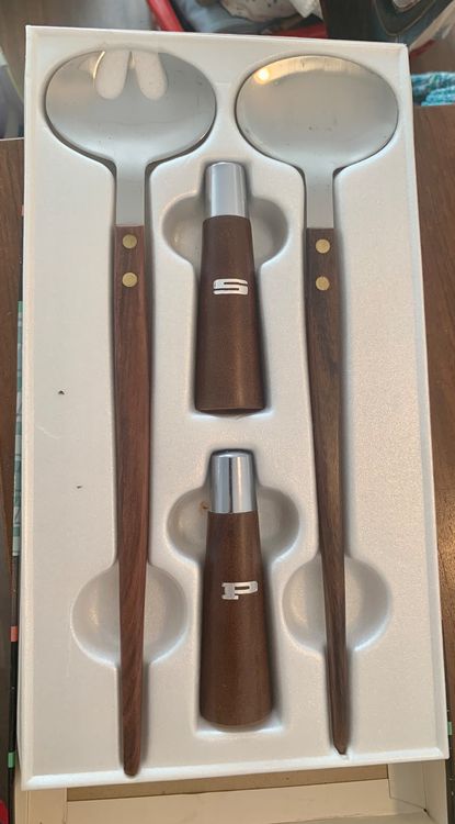 Neu vintage hostess set. Salz Pfefferstreuer. Salatbesteck (Neu (gemäss ...