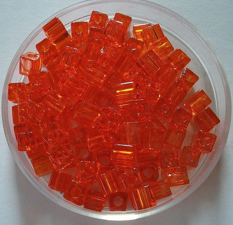 Glaswürfeli Orange transparent 4 mm (Neu und originalverpackt) in Gunzwil für CHF 2 – mit ...