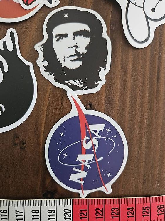 Crazy viele stickers, marken, muster, logos.. (Gebraucht) in Zürich für ...