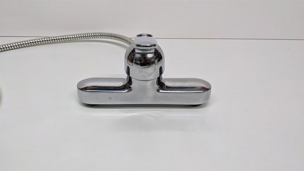 KWC Duscharmatur / Mischer mit Brause (Gebraucht) in Menziken für CHF 59 – mit Lieferung auf ...