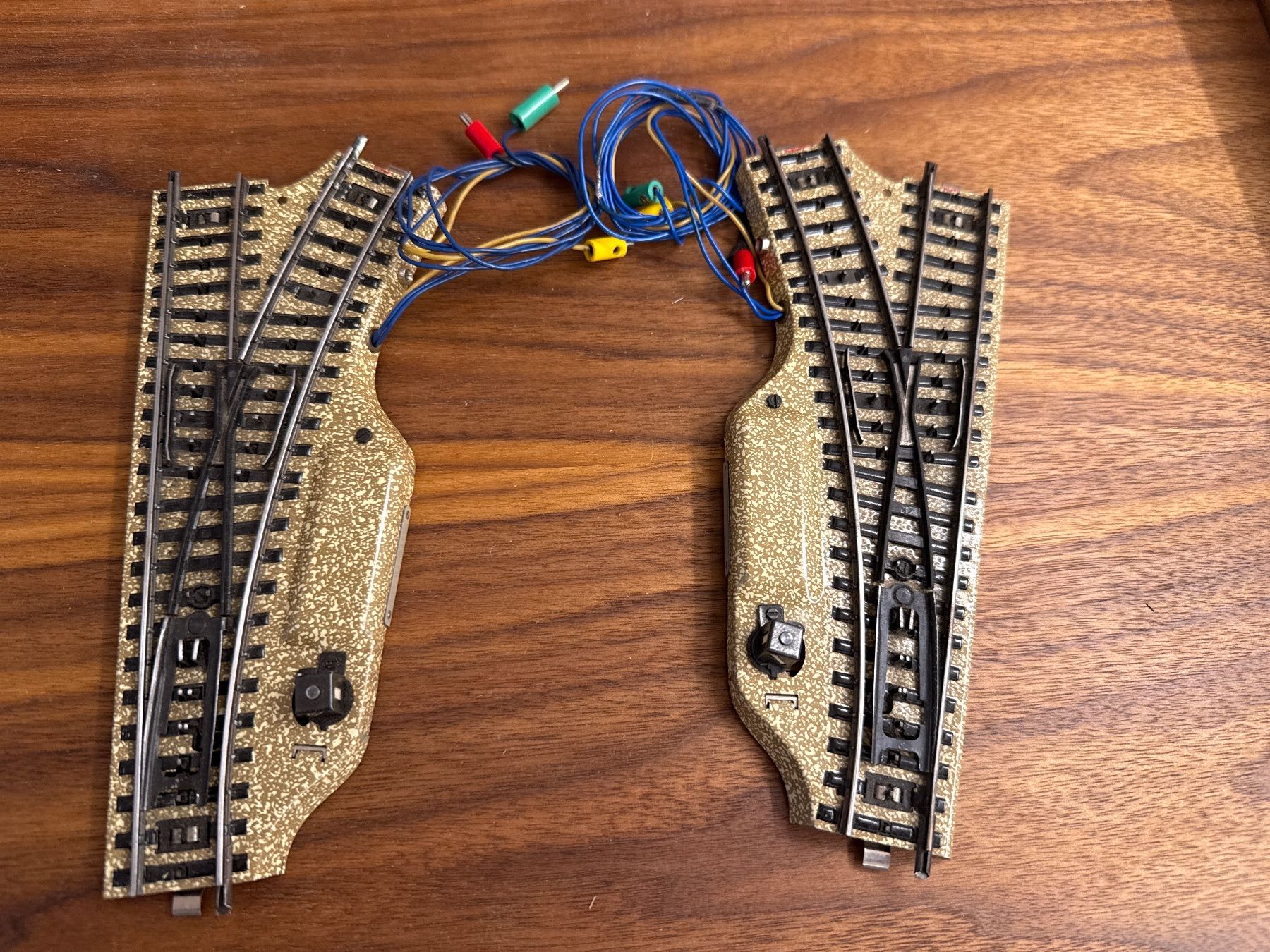 Märklin HO M-Gleis Weichenpaar 5202 mit OVP (Gebraucht) in Linthal für ...