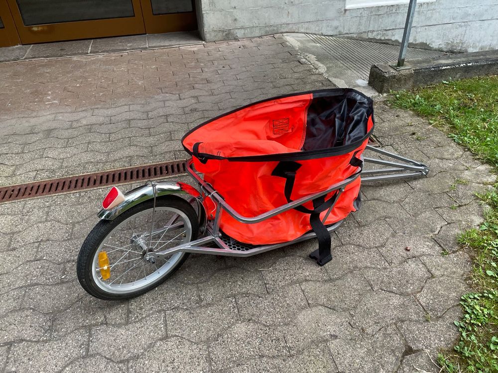 Veloanhänger (Gebraucht) in Gossau SG für CHF 70 – nur Abholung auf Ricardo kaufen