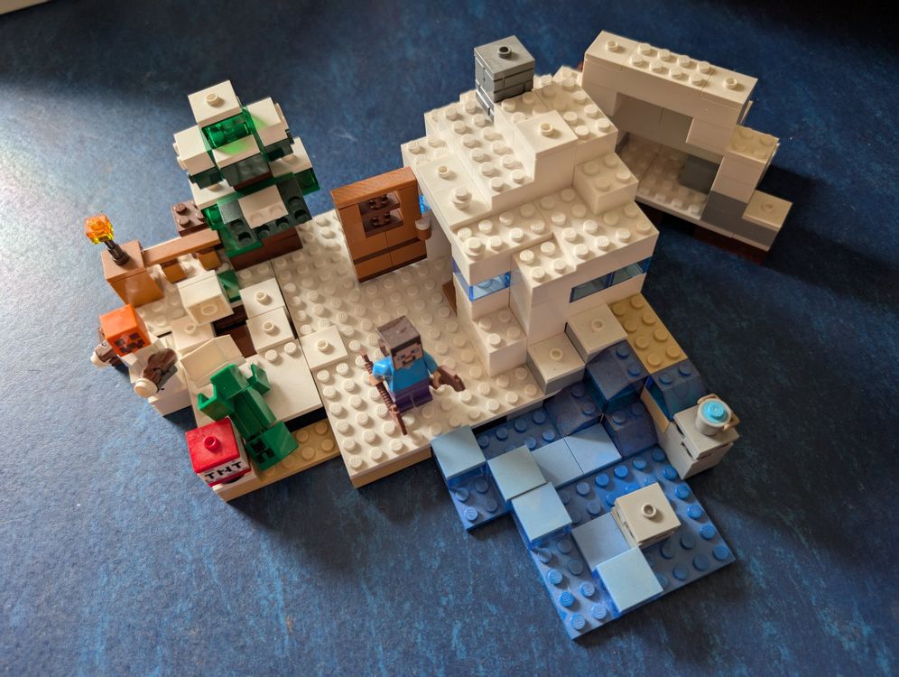 LEGO Minecraft "Das Versteck im Schnee" (21120), vollständig (Gebraucht ...