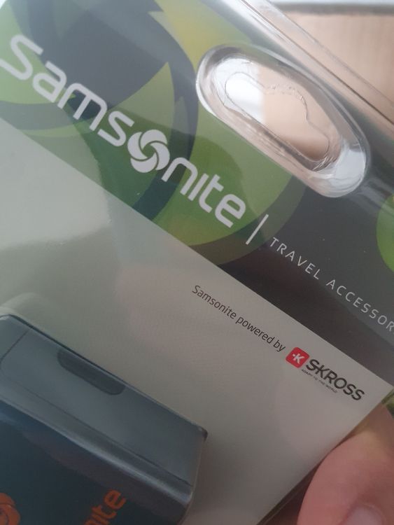 Neuer Samsonite USB-Reiseadapter für über 150 Länder skross (Neu und ...