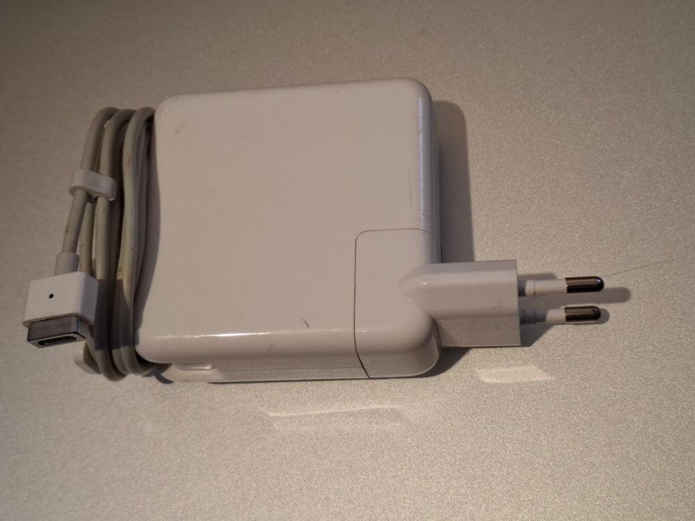 Apple Magsafe 60W Netzteil/Power Adapter A1184 (Version 1) (Gebraucht ...