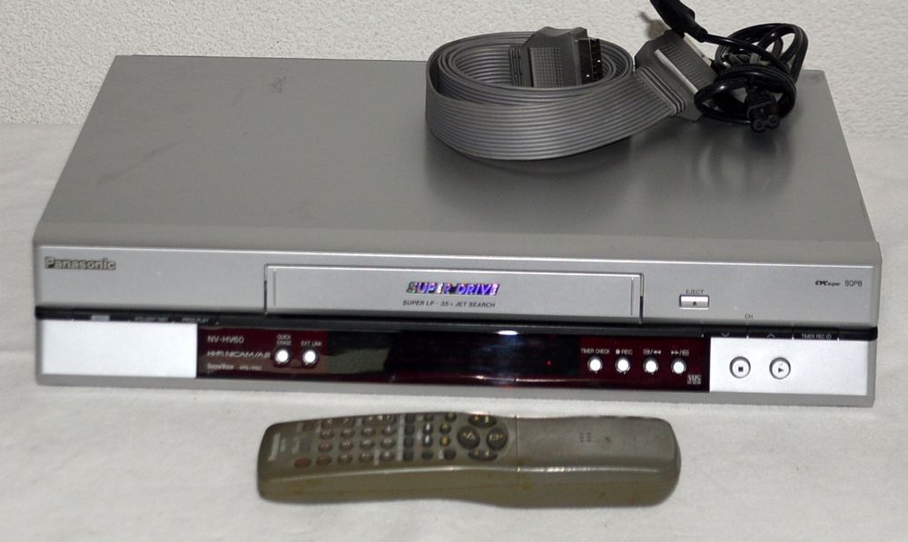Videorecorder VHS Panasonic NV-HV60F-S magnétoscope (Gebraucht) in ...