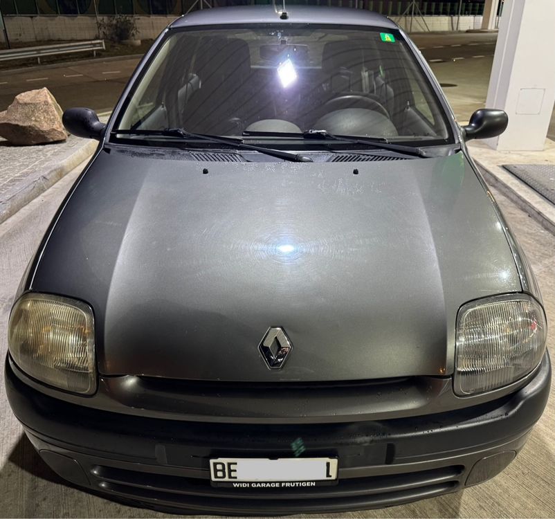 Renault Clio 1.6 Automat (Gebraucht) in Basel für CHF 5 – nur Abholung ...
