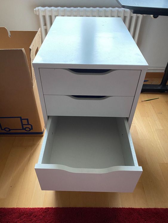 Weisser IKEA Korpus (Gebraucht) in Zürich für CHF 25 – nur Abholung auf ...