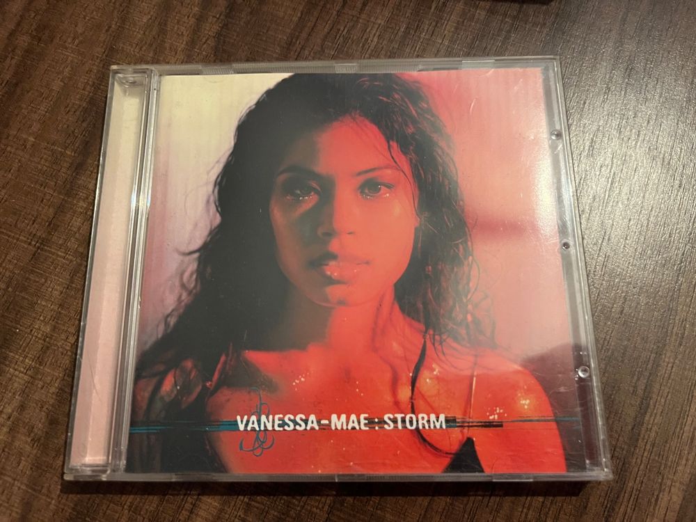 Vanessa Mae - Storm CD Album 💿 (Gebraucht) in Sierre für CHF 4.95 – mit Lieferung auf Ricardo kaufen