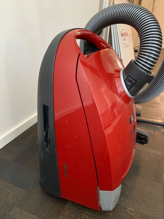 Miele Compact C2 Cat & Dog Vacuum | Kaufen auf Ricardo