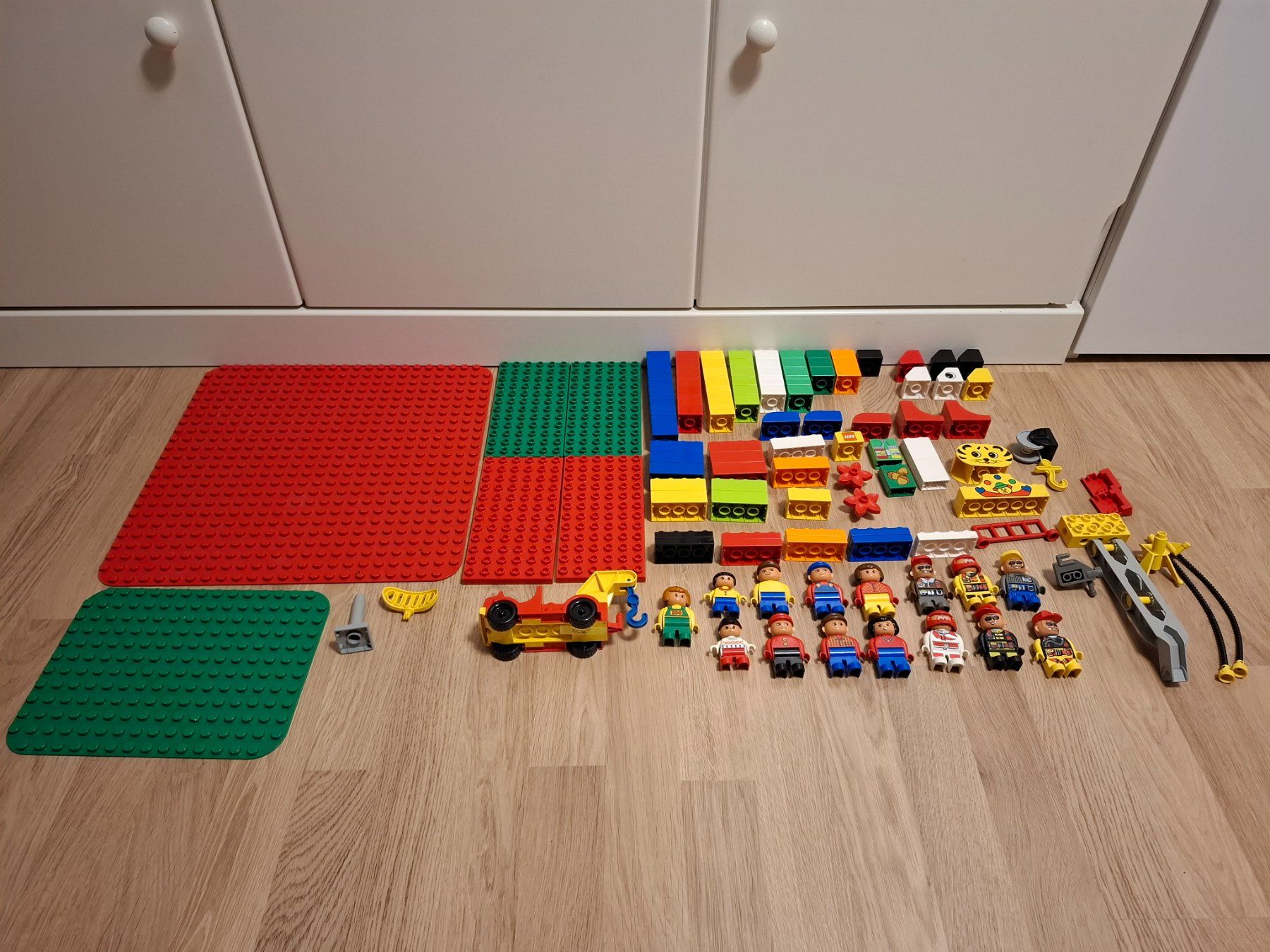 LEGO Duplo Baseplates und viele andere Steine & Figuren (Gebraucht) in ...