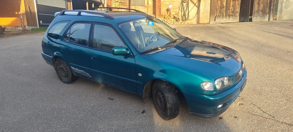 Toyota Corolla Kombi 4x4 Jg 2000 grün Manuell (Gebraucht) in ...