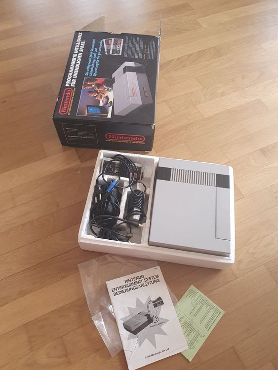 NES + 2 Controller Nintendo Entertainment System | Kaufen auf Ricardo