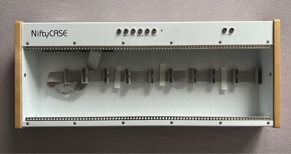 Cr8audio Nifty Case (Gebraucht) in Gelterkinden für CHF 150 – mit ...