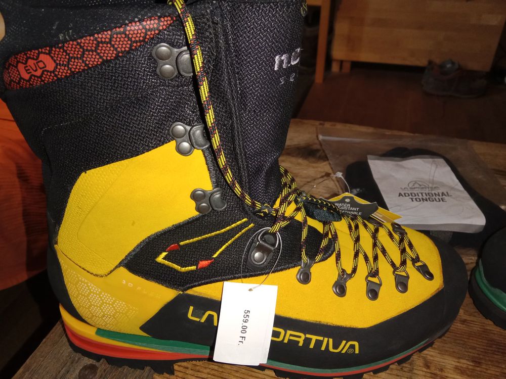 La Sportiva Nepal Evo GTX (Neu (gemäss Beschreibung)) in Sevelen für ...