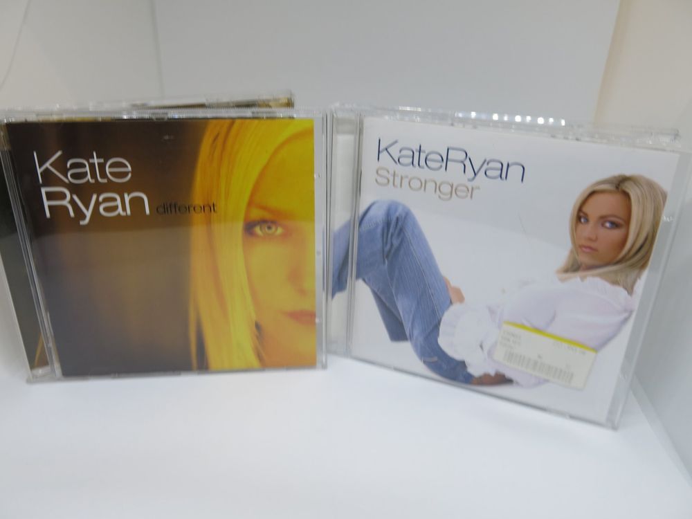 2 CDs Kate Ryan - Different + Stronger | Kaufen auf Ricardo