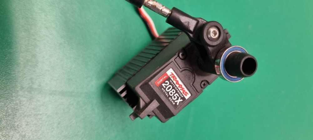 Traxxas Servo für X-Maxx 2085X | Kaufen auf Ricardo