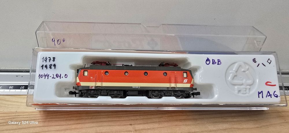 Spur N Roco 23460 E-Lok Rh 1044 öBB (Gebraucht) in Brislach für CHF 46. ...