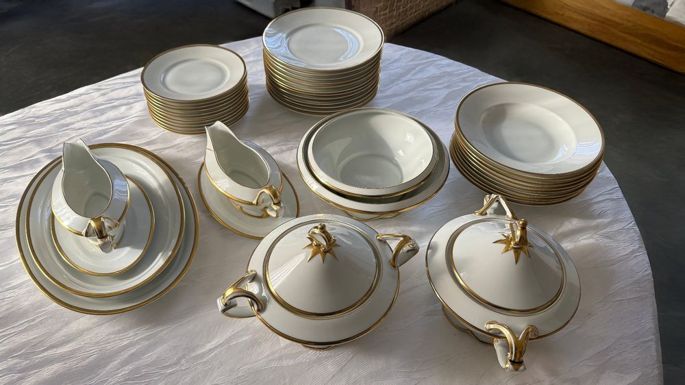 SORAU Porzellan Geschirr Set Goldrand Vintage (Gebraucht) in Maur für ...