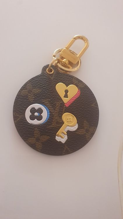 Louis vuitton illustre schlüsselanhänger taschenschmuck neu (Neu und ...
