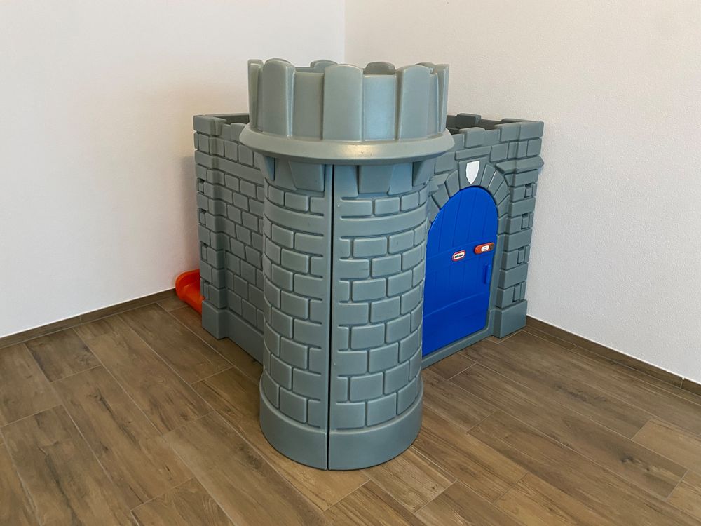 Ritterburg - Little Tikes Classic Castle (Gebraucht) in Warth für CHF ...