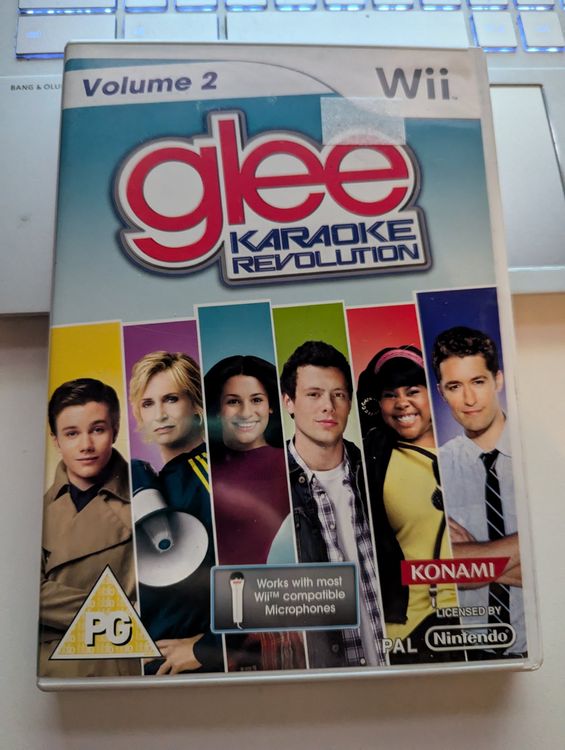 Glee Karaoke Revolution Nintendo Wii Game (Gebraucht) in Hünenberg See ...