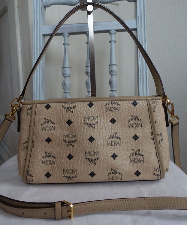 Original MCM Crossbody Pochette (Gebraucht) in Dottikon für CHF 175 ...