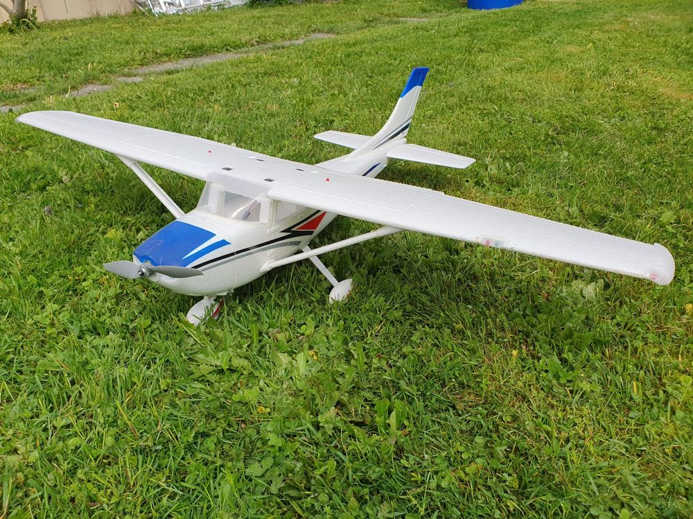RC Flugmodell SkyTrainer Cessna 182 ca. 1280mm Spannweite (Gebraucht ...