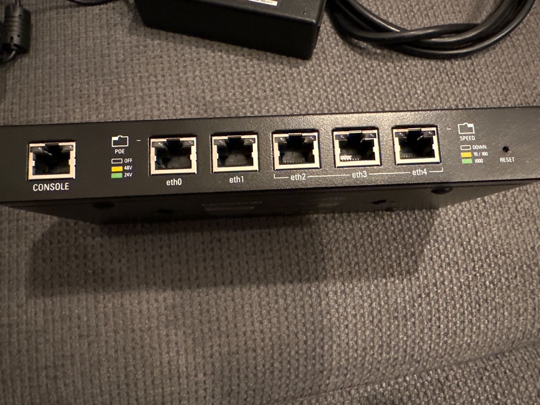 Ubiquiti EdgeRouter PoE ERPoe-5 Router - Top Zustand! (Gebraucht) in ...