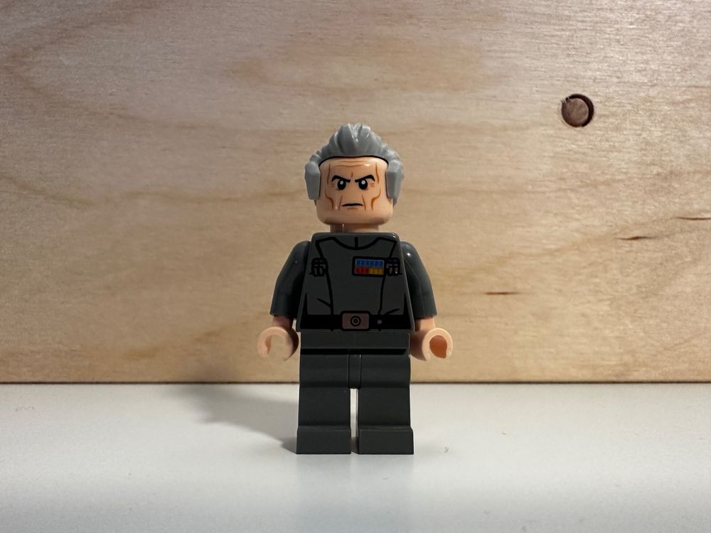 Lego Minifigure Star wars Grand Moff Wilhuff Tarkin sw0770 | Kaufen auf ...