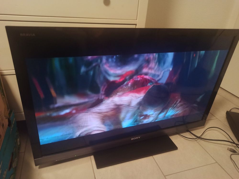 Sony Bravia KDL-40EX710 –40 Zoll Full HD LCD TV (Gebraucht) in ...