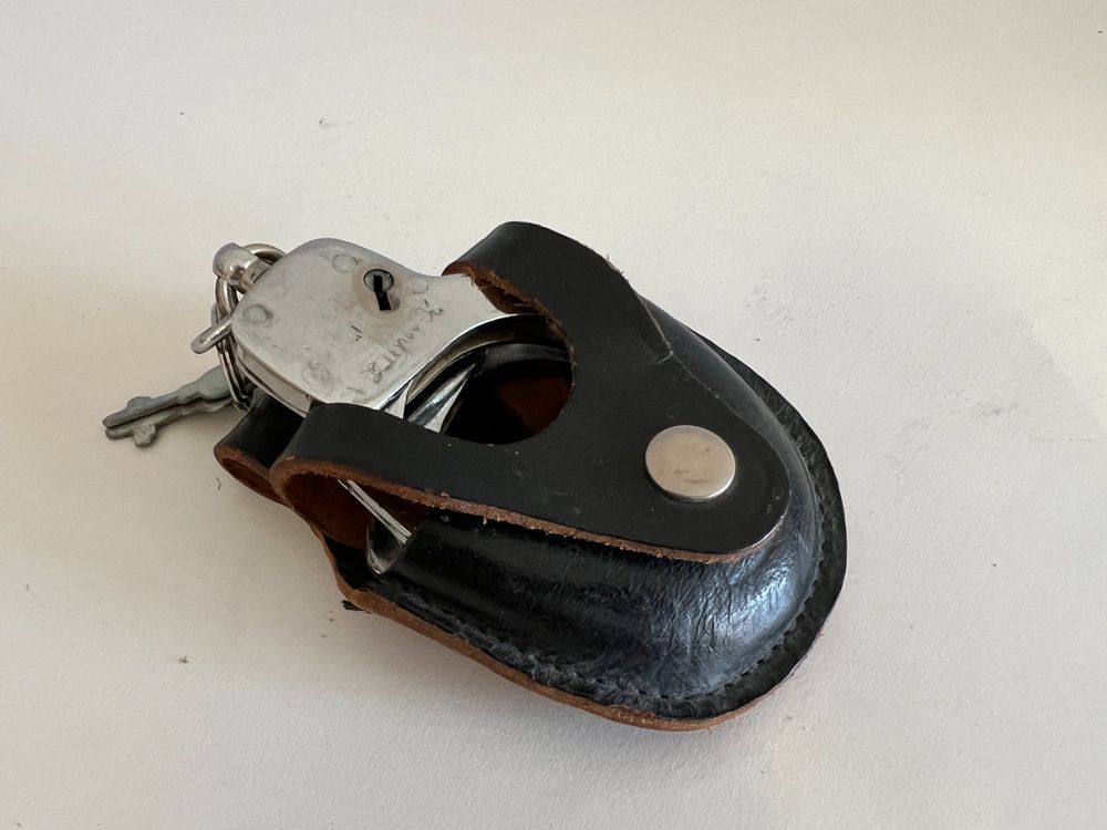 Original vintage Handschellen | Kaufen auf Ricardo