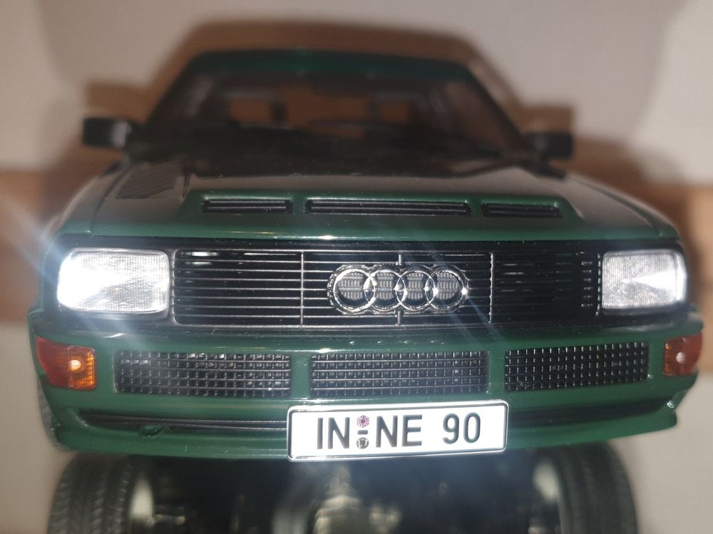 Audi Quattro Sport 1984 SWB Autoart 1/18 (Neu (gemäss Beschreibung)) in ...