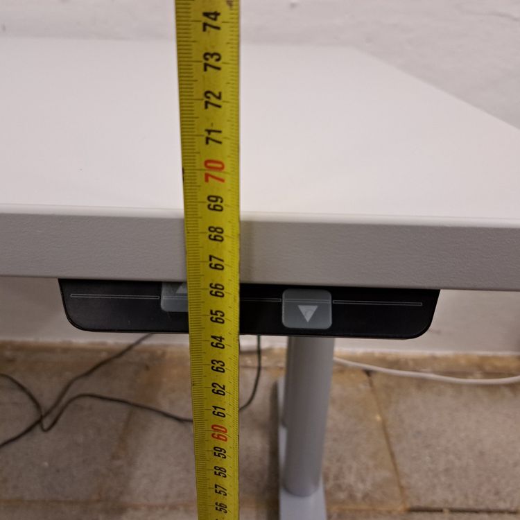 Elektro Schreibtisch Stehtisch Pult Bürotisch (Gebraucht) in Belp für ...