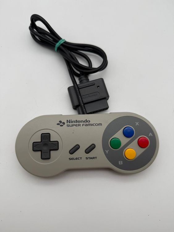 SNES Controller Nintendo original Retro (Gebraucht) in St. Gallen für ...