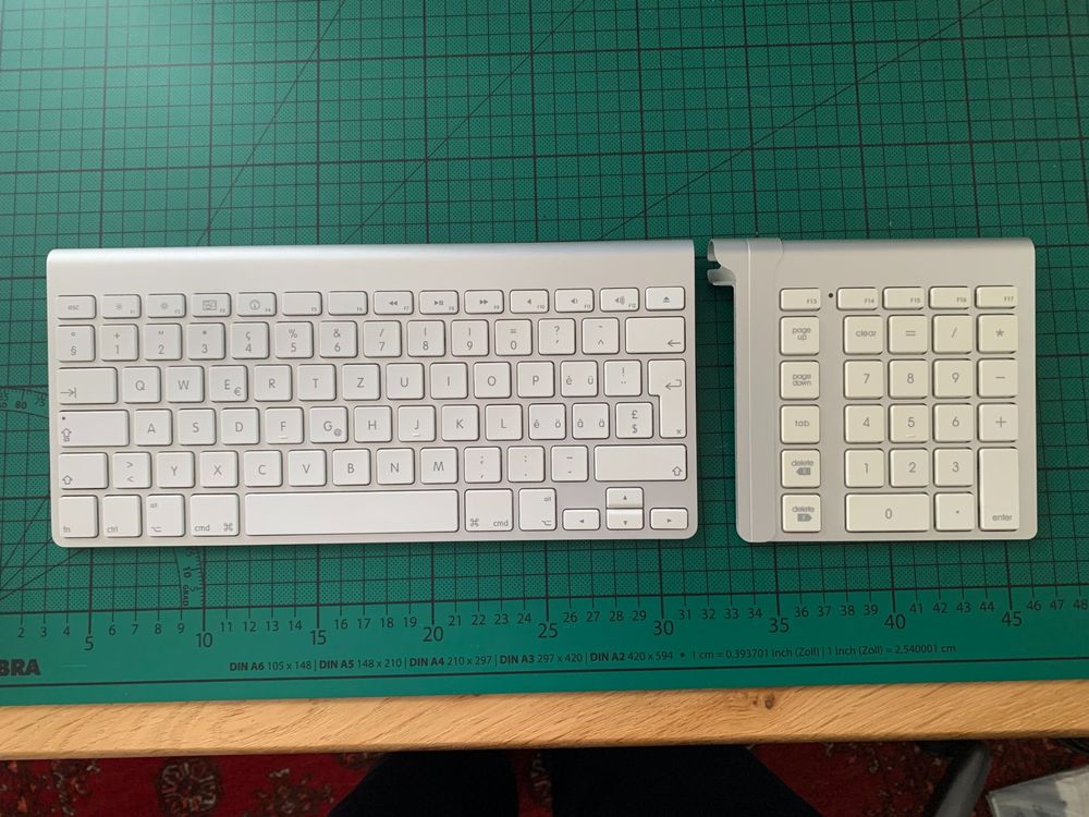 Apple Bluetooth Tastatur + Bluetooth Keypad | Kaufen auf Ricardo
