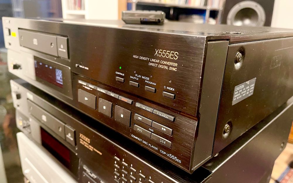 SONY X555ES CD-PLAYER - PERFEKT | Kaufen auf Ricardo