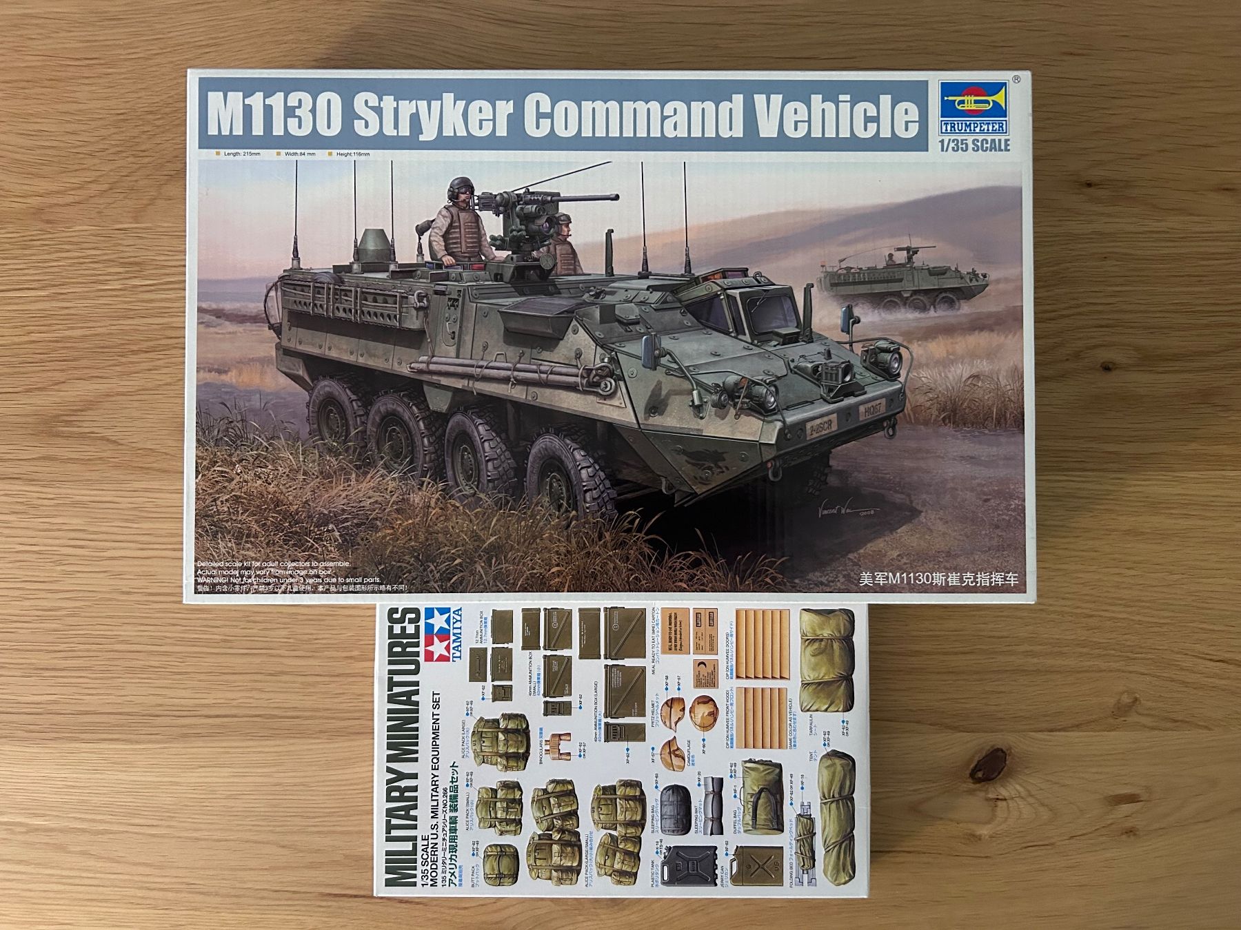 Trumpeter 1/35 M1130 Stryker Command plus Zubehör (Neu (gemäss ...