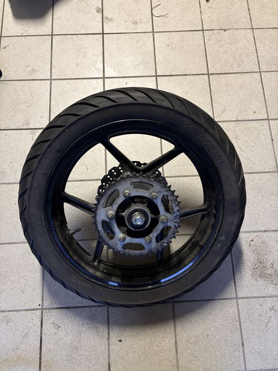 Kawasaki ninja 250 rear wheel rim (Gebraucht) in Miglieglia für CHF 190 ...