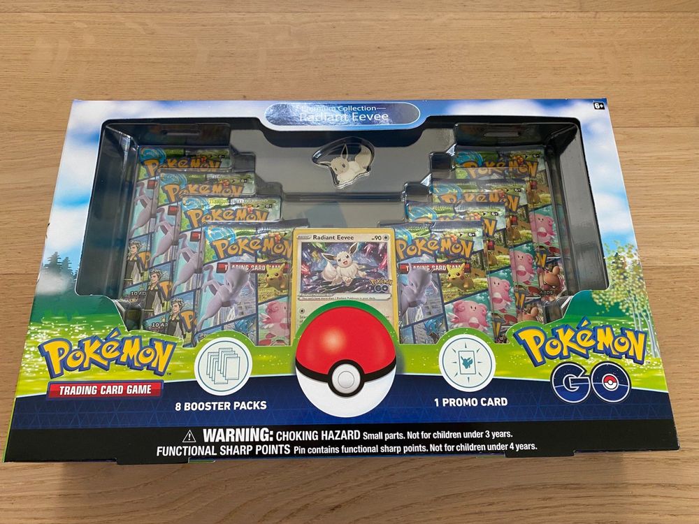 Pokémon GO Premium Collection - Radiant Eevee (EN) | Kaufen auf Ricardo