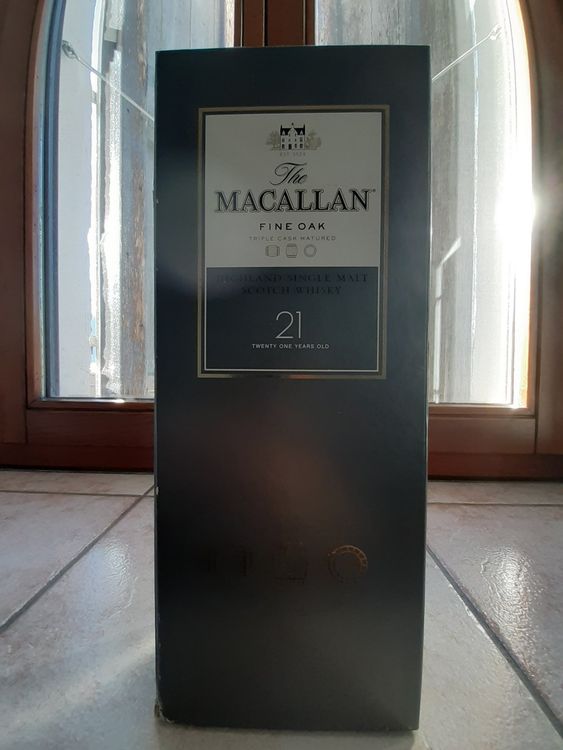 Macallan 21 Years Fine Oak Sealed Whisky (Neu und originalverpackt) in Balerna für CHF 421 – mit ...