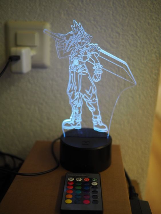 Final Fantasy Nacht Licht Lampe mit leuchtenden Farben (Gebraucht) in ...